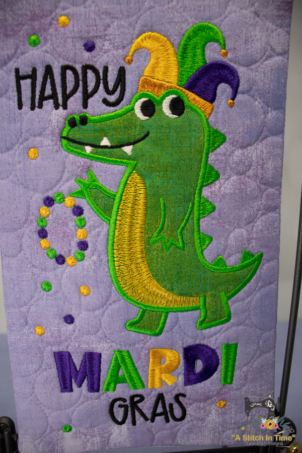 ITH Mardi Gras Mini Quilt| A Stitch in Time Embroidery Designs