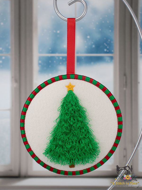 ITH Fringe Tree Ornament| A Stitch in Time Embroidery Designs