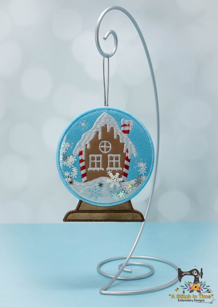 ITH Snow Globe Set| A Stitch in Time Embroidery Designs